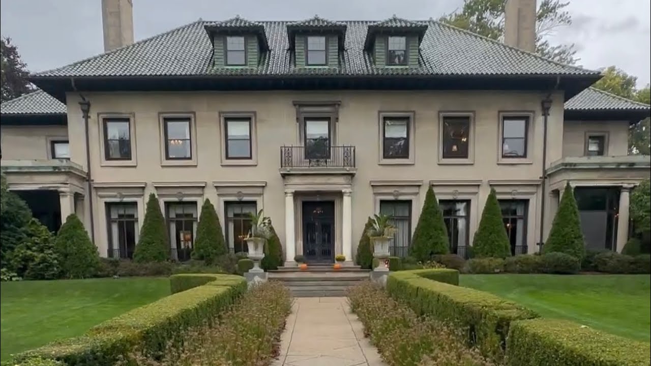 B Siegel mansion in Detroit For sell. Rodney Howell Historic Realty. Dr ...