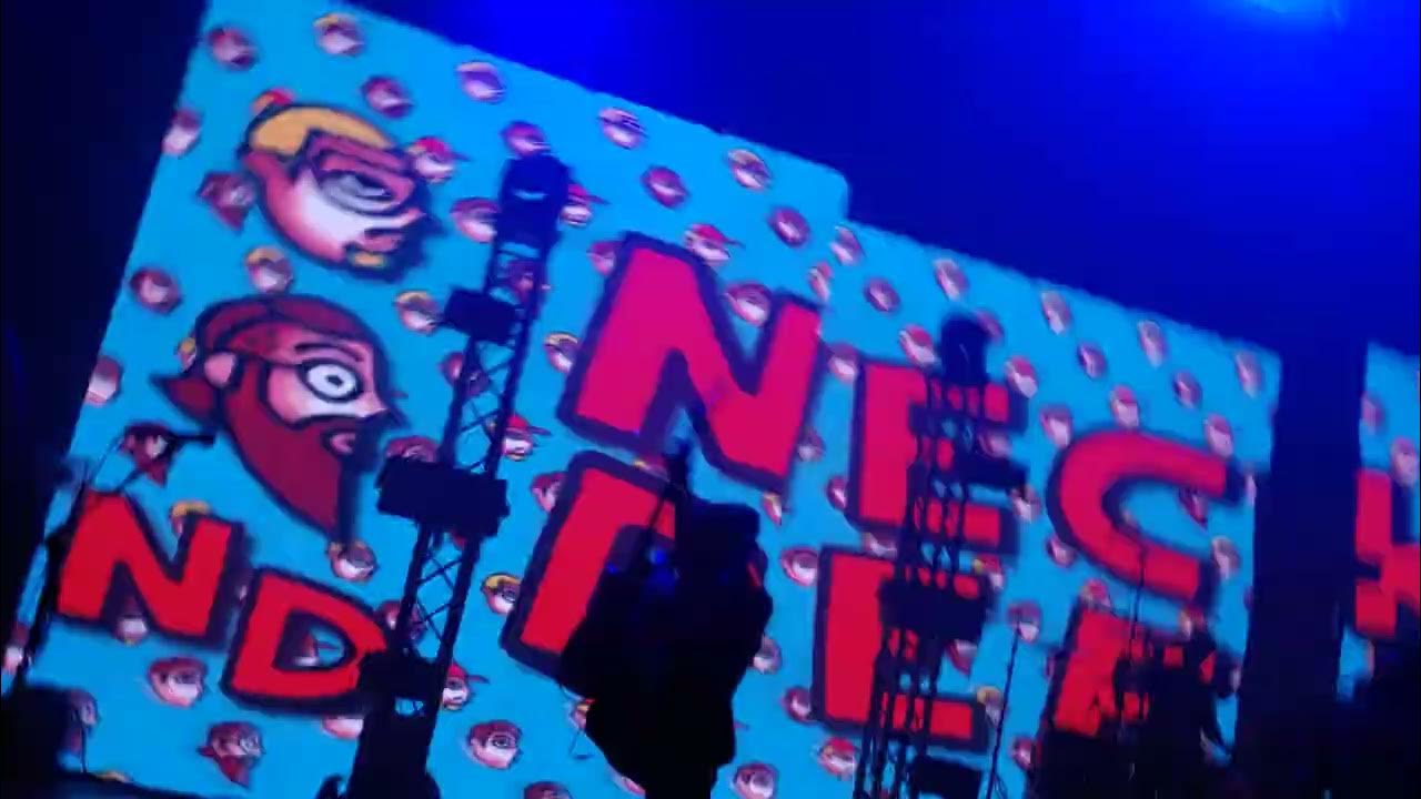 Sonderland - Neck Deep Live in Manila 2023 - YouTube