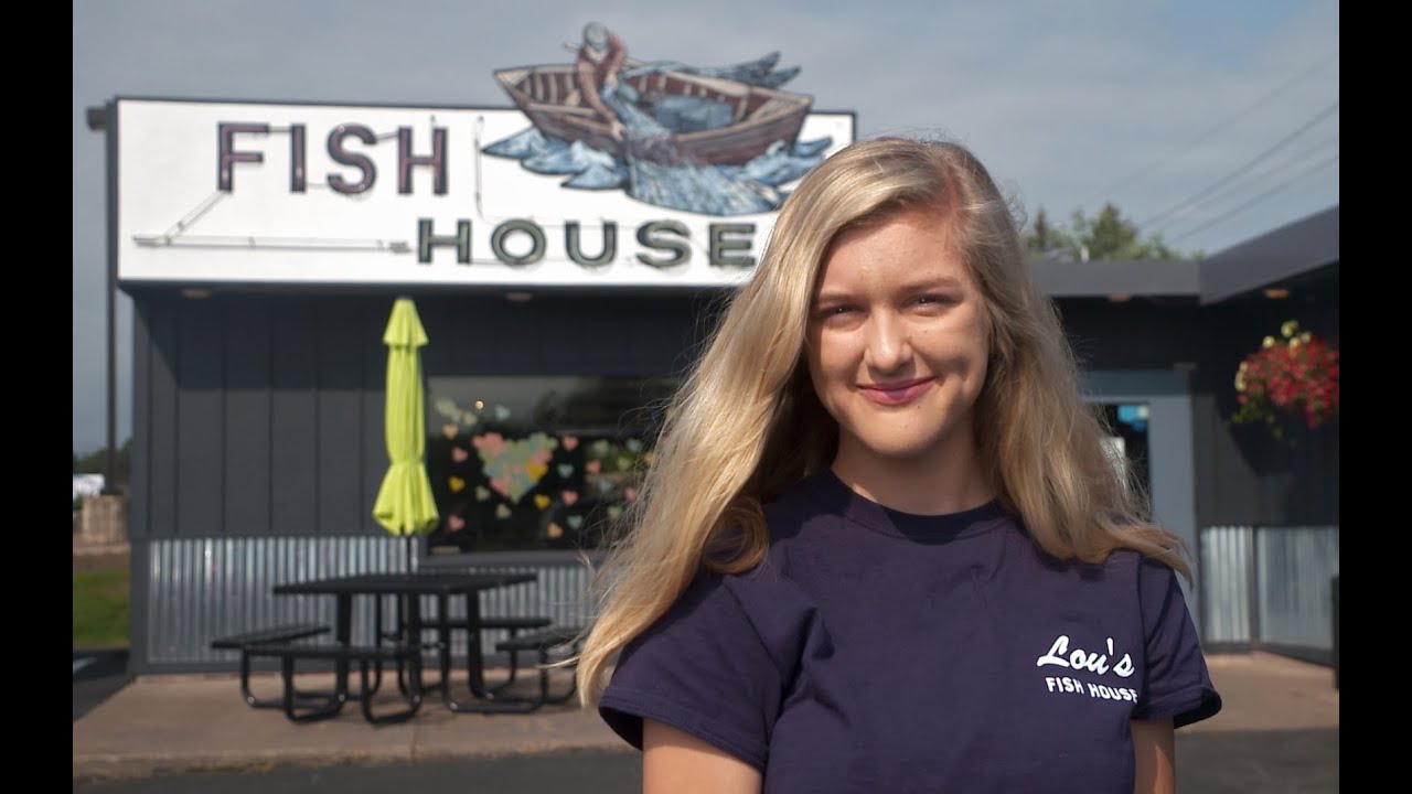 Dream Team at Lou's Fish House on Making It - YouTube