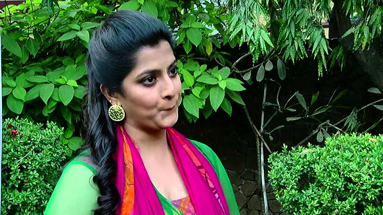 Tharai Thappattai - Varalaxmi Sarathkumar Talks About Her Character ...