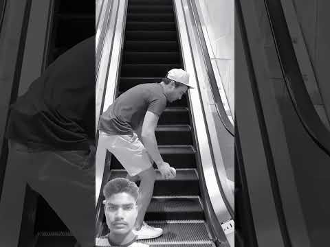 this slinky can walk Forever #shortvideo