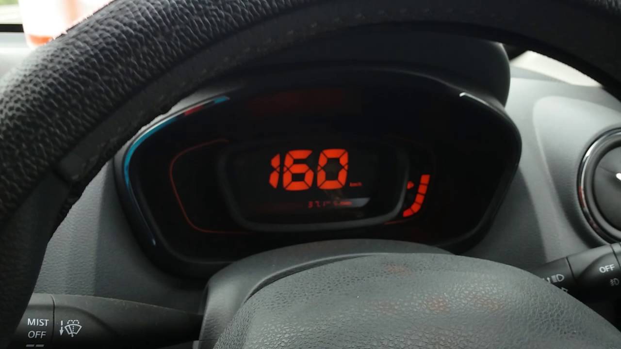 Kwid 800 cc top speeds to 162km/H - YouTube