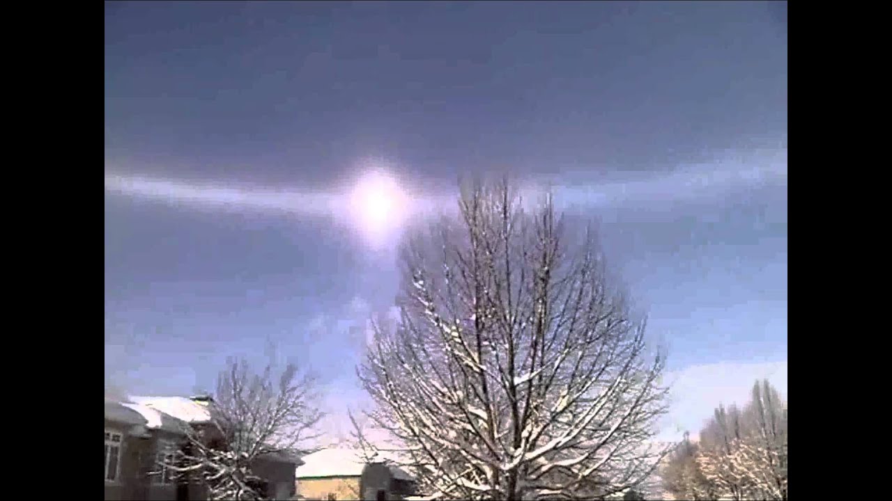 Fenómeno atmosférico y óptico. (halo, parhelio y círculo parhélico ...