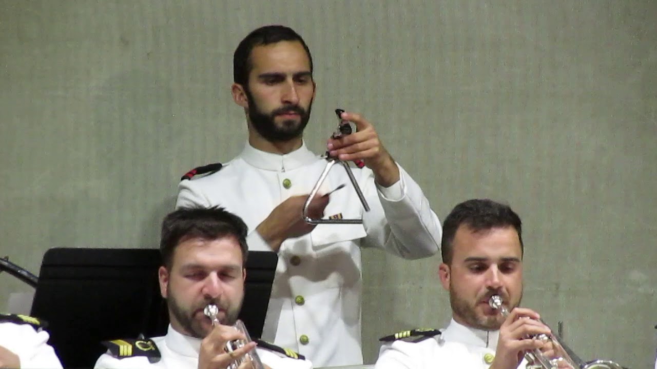 Banda da Armada (2) - YouTube