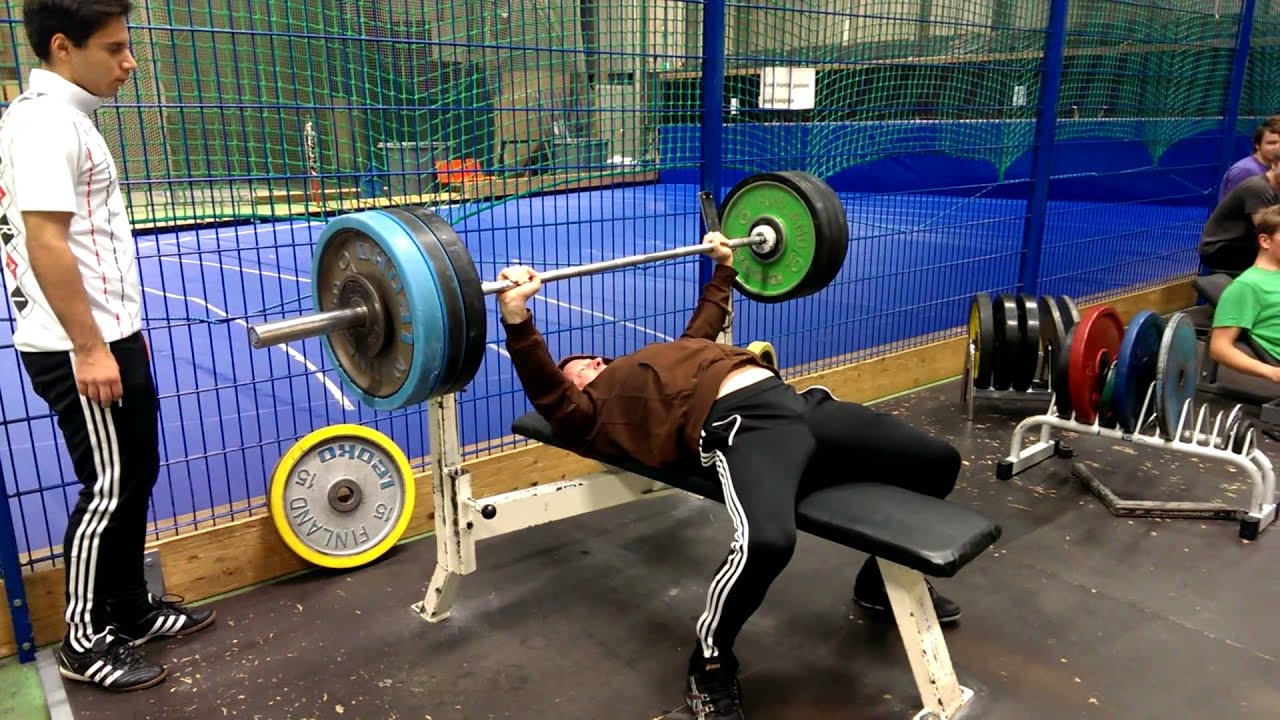 Bench 275lbs/125kg - YouTube