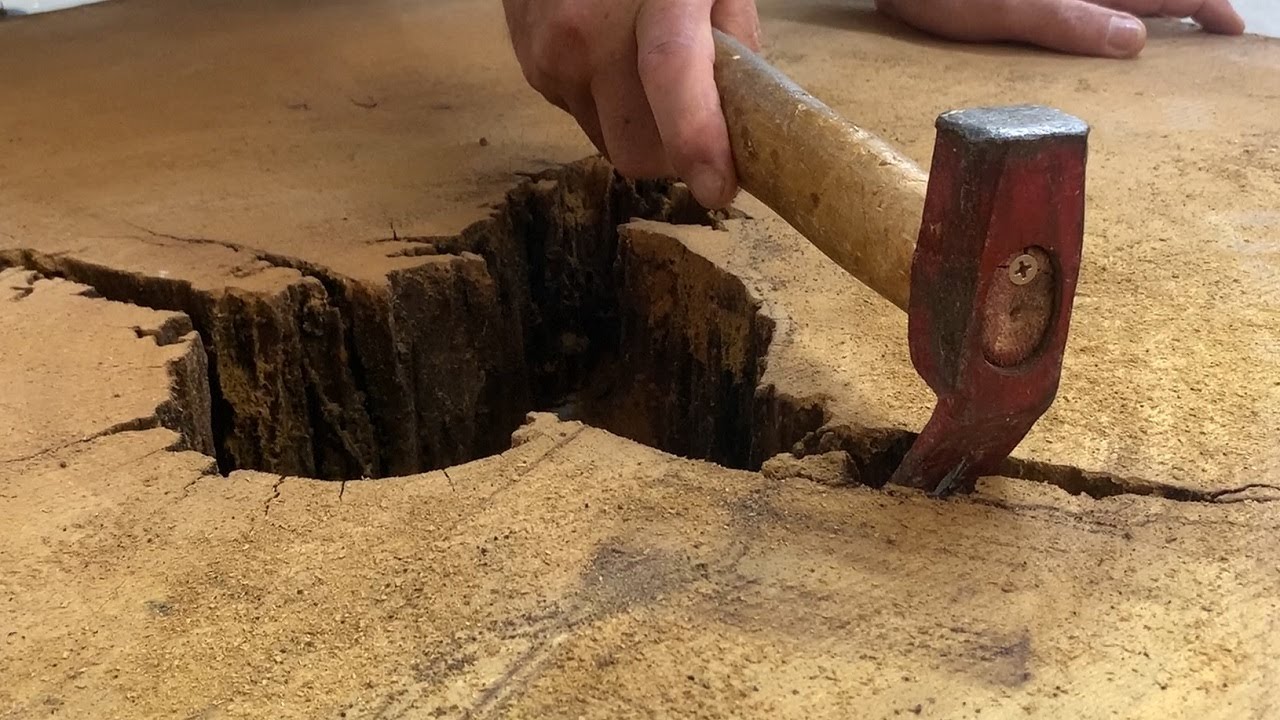 The Best Way To Restore Rotten Wood Panels - The End Result Will Amaze ...