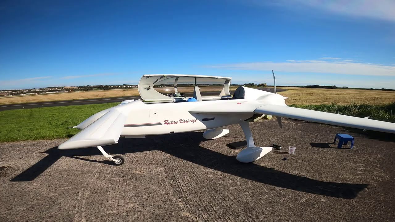 The Vari-Eze @ Newtownards Airfield - YouTube