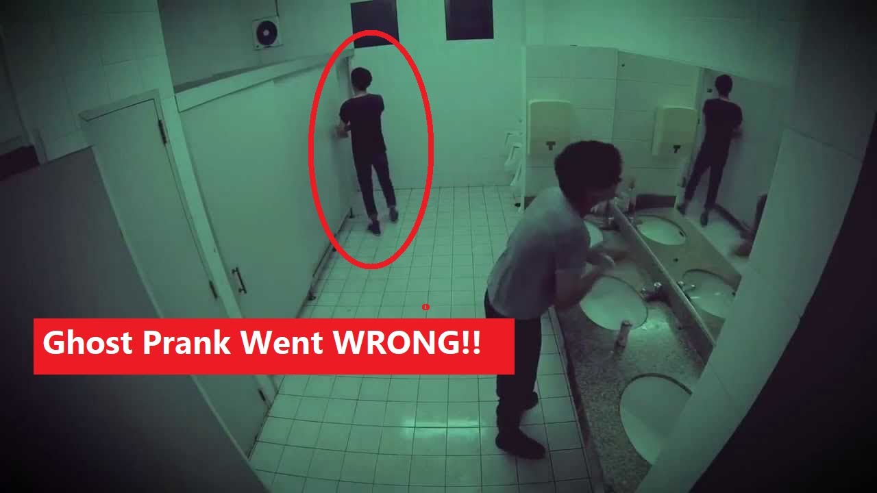 Ghost Prank Went Wrong!! Man Fainted! - YouTube