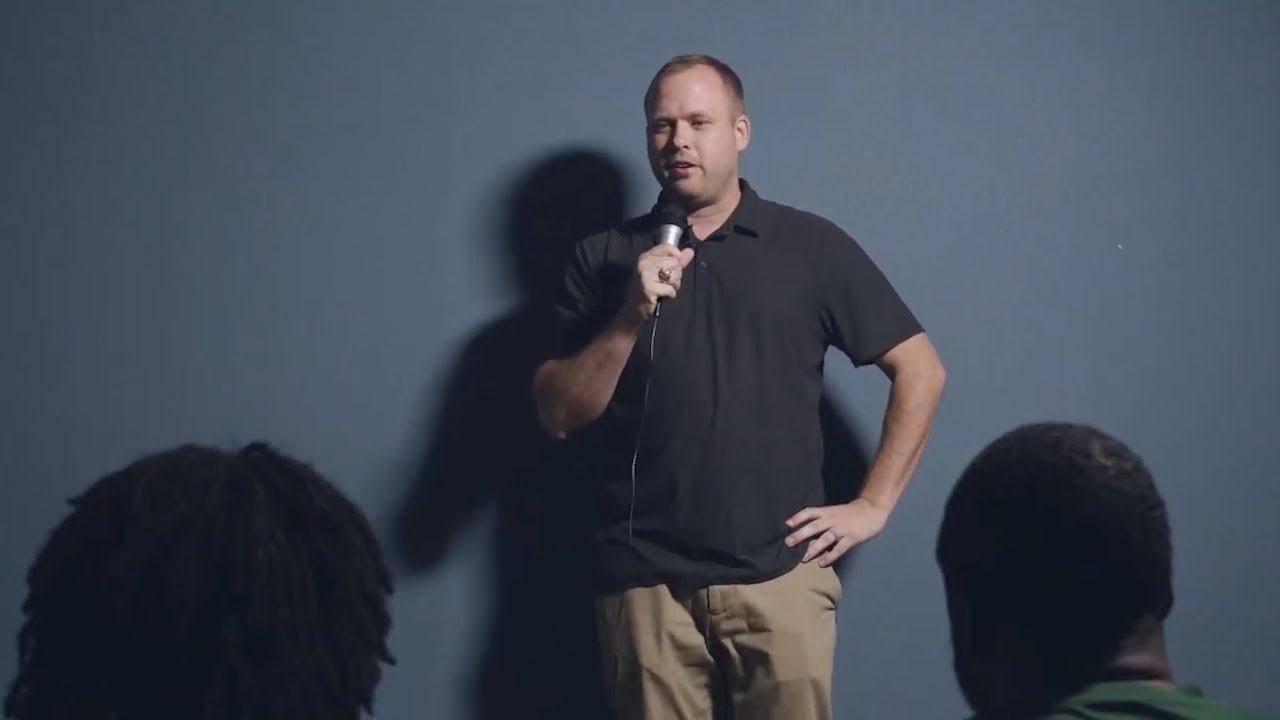 Noble Gas Comedian - YouTube