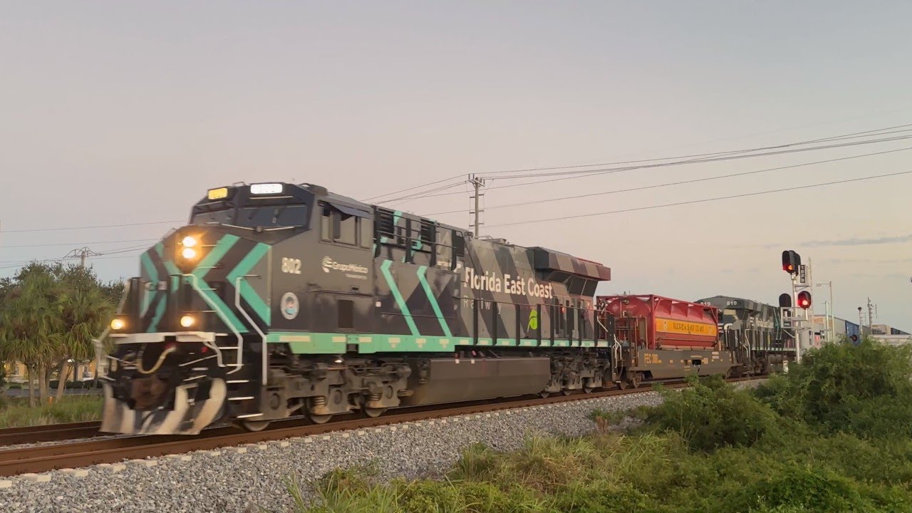 FEC Train 240 Suntree Blvd 7:05pm 10-12-24 - YouTube