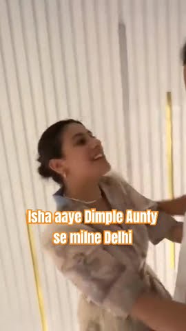 Isha Malviya Aaye Delhi Dimple aunty aur Fukra insaan se milne🤗 # ...