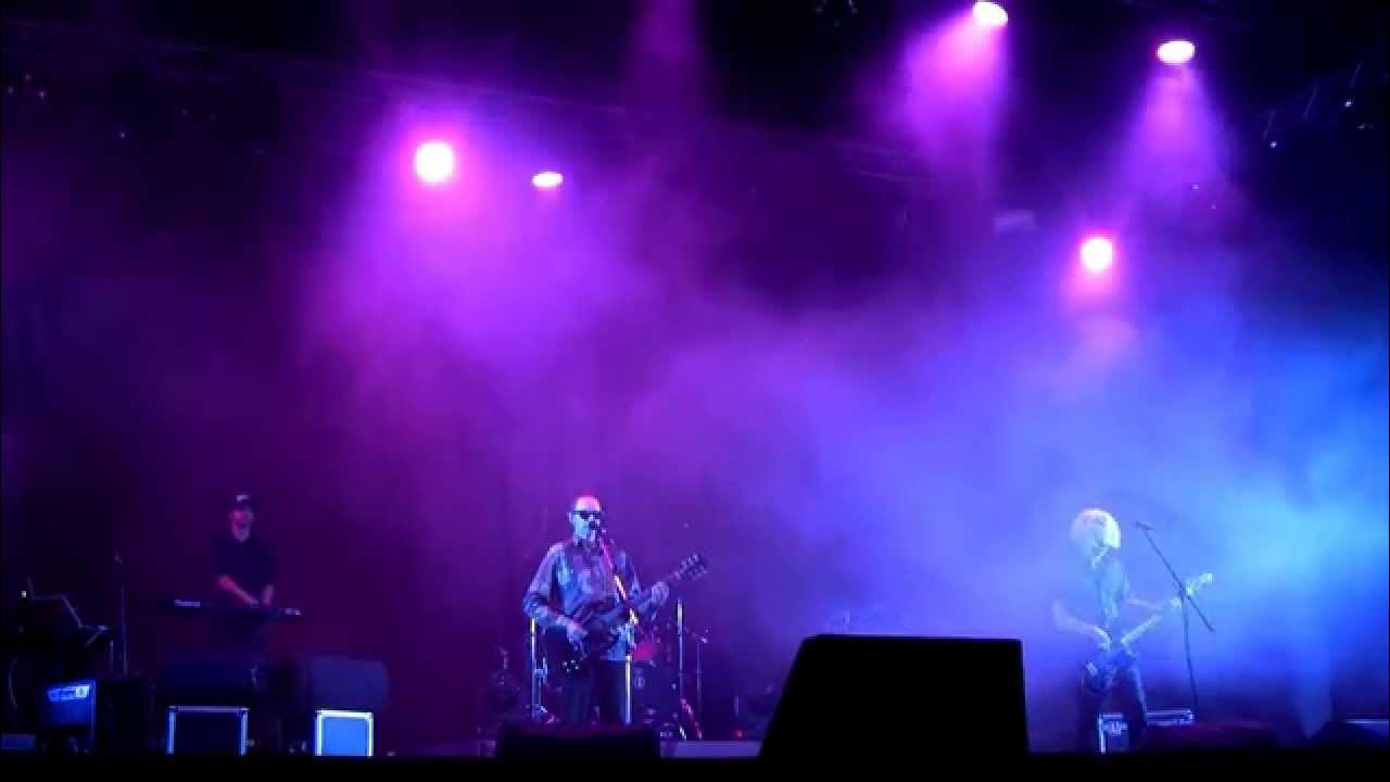 Пикник-Фиолетово черный (Сочи,Зеленый театр) - YouTube