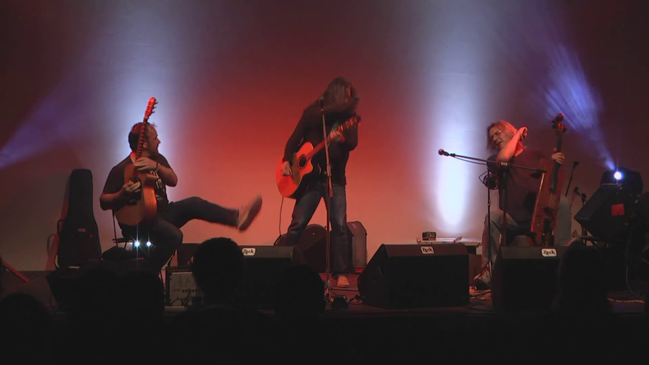 Ivan Hlas trio - YouTube