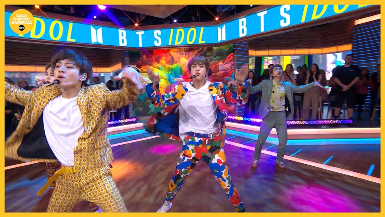 'GMA' reflects on unforgettable music moments at Times Square studio ...