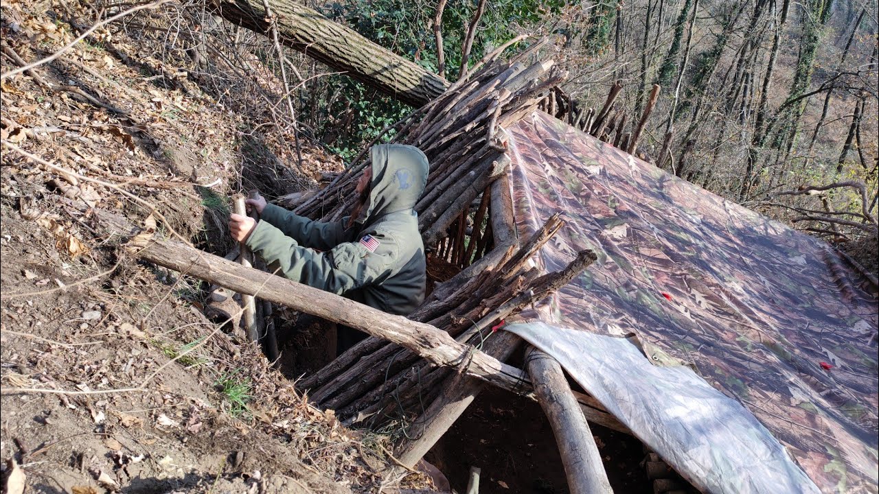 BUILDING A SUPER Bushcraft SHELTER In The Woods UNDERGROUND | Permanent ...