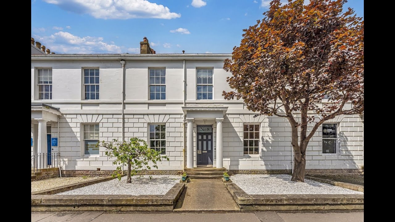 8 Alloway Place, Ayr - YouTube