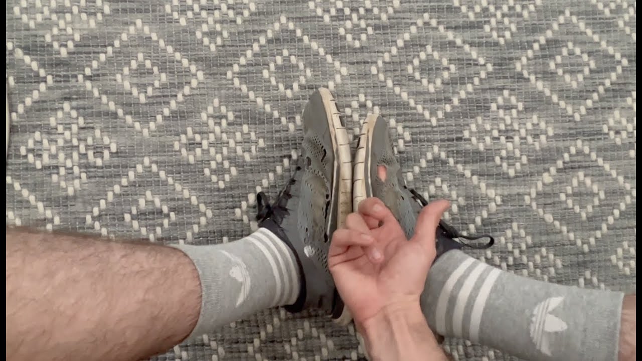 Trashed Shoeplay in Trashed Nike Free and Second Hand Socks - YouTube