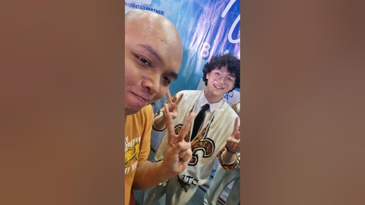 Kairo of CLOUD 7 Fancam - 241123 CLOUD 7 at NOEL BAZAAR 2024, World Trade Center Fan Boy Doll ...