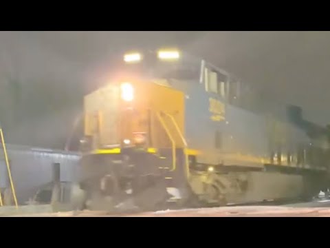 Okay K5hl on ET44AH!( Csx 3024 leading!( Csx 5106 trailing!) 50 cars ...