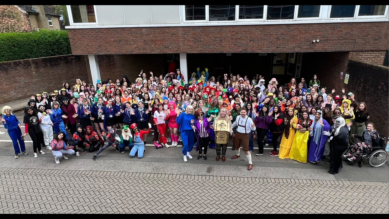 S3:E25 - A FANCY FAREWELL - Goodbye and good luck to Year 13 - YouTube