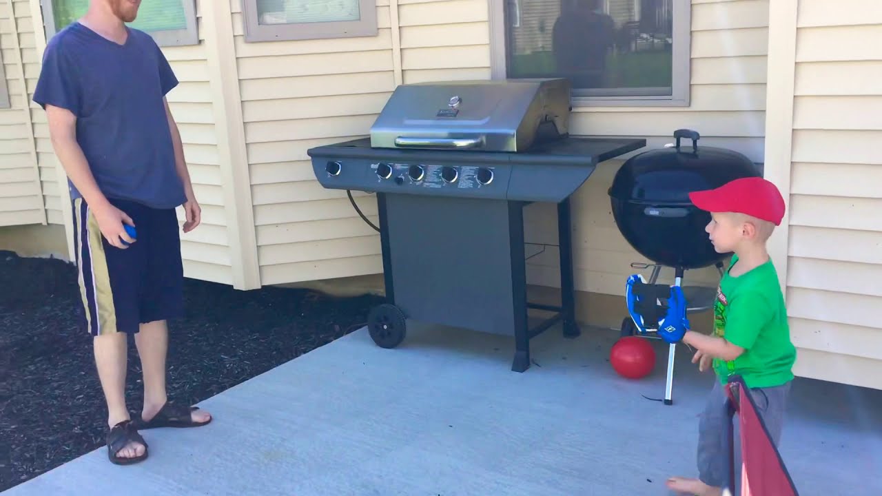 Sully & Dad Playing Baseball - YouTube