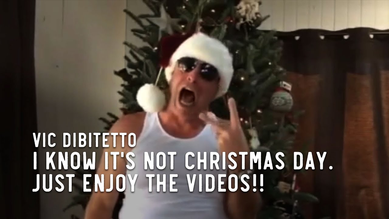 I know it's not Christmas Day. Just enjoy the videos!! - YouTube
