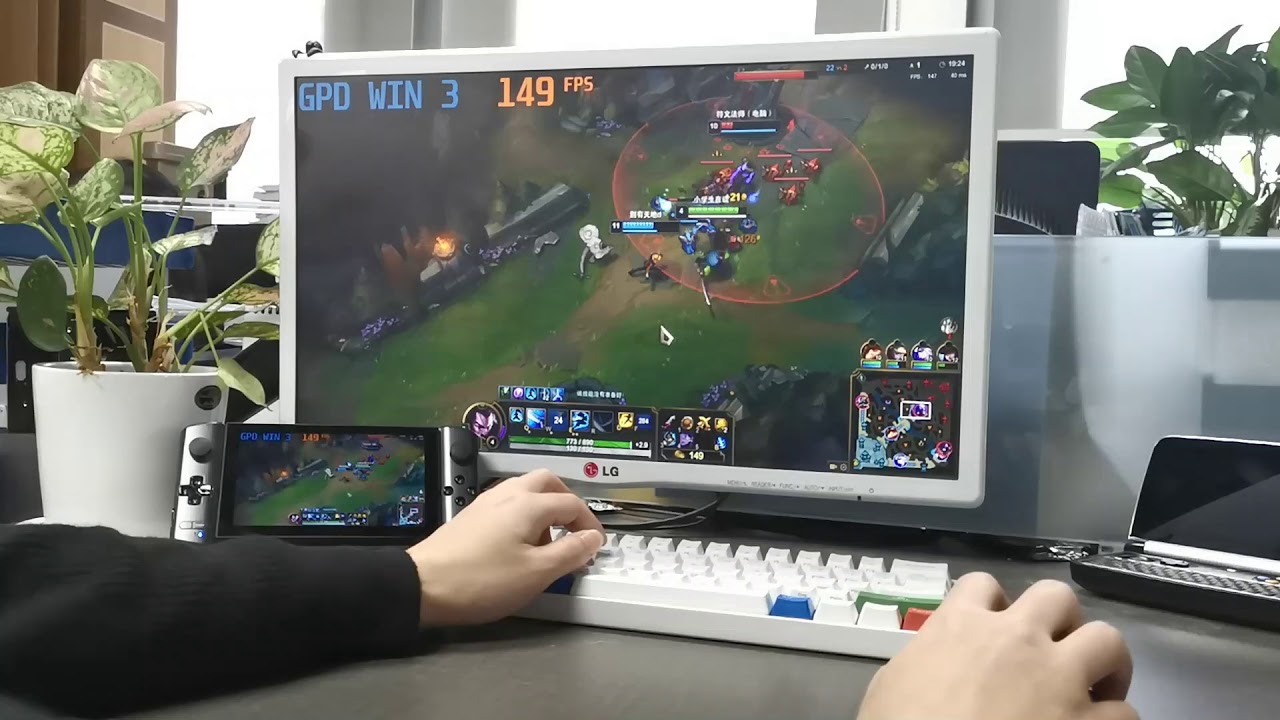 GPD WIN 3 dock introduction - YouTube