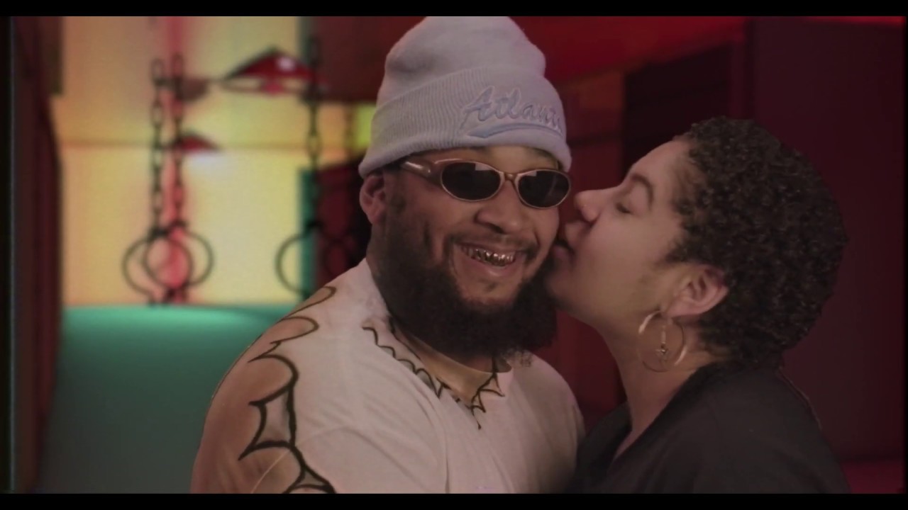 FRKO - I NEED DATA (OFFICIAL VIDEO) - YouTube