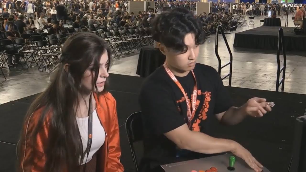 EVO 2018 TEKKEN 7 (JEONDDING) vs (ARUU) - YouTube