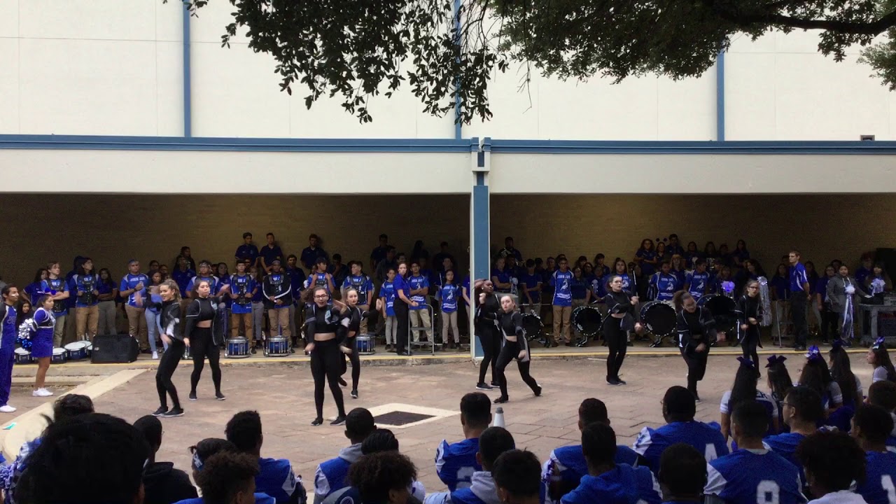 John Jay Fillies Pep Rally Hip Hop - YouTube