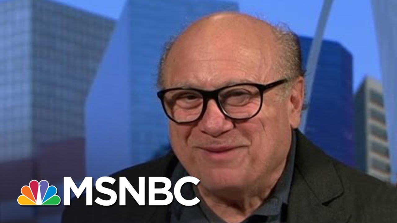 Danny Devito Is 'Feeling The Bern' | MSNBC - YouTube