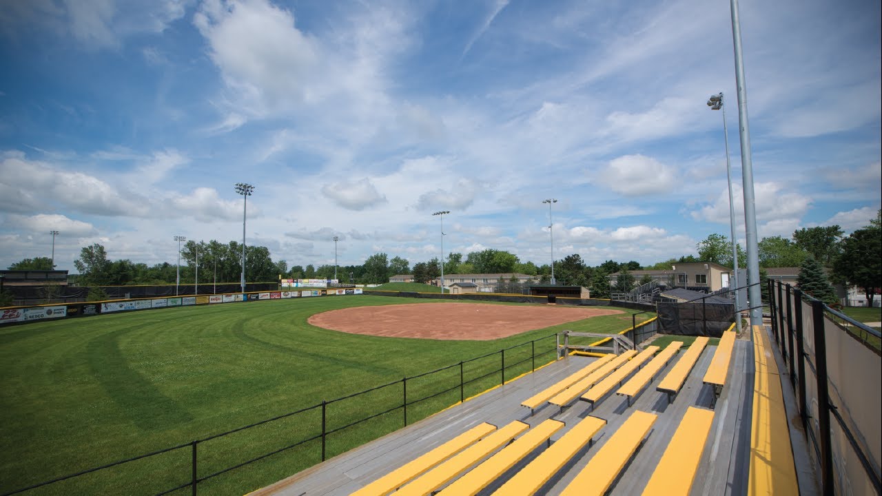 NCAA Softball Hosts Defiance College (4/3/23) - YouTube