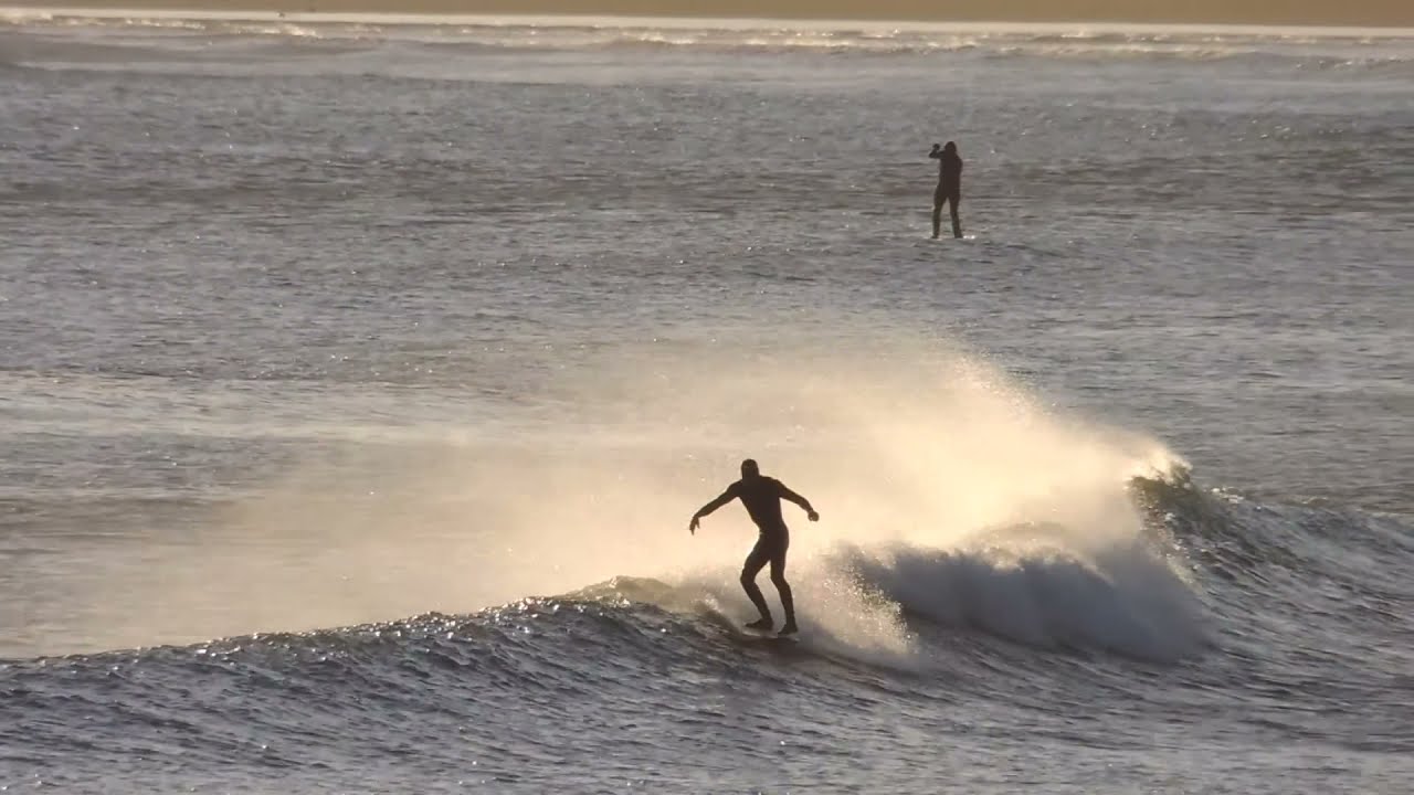 Bantham Surfing (longboarding) 16/04/2016 - YouTube