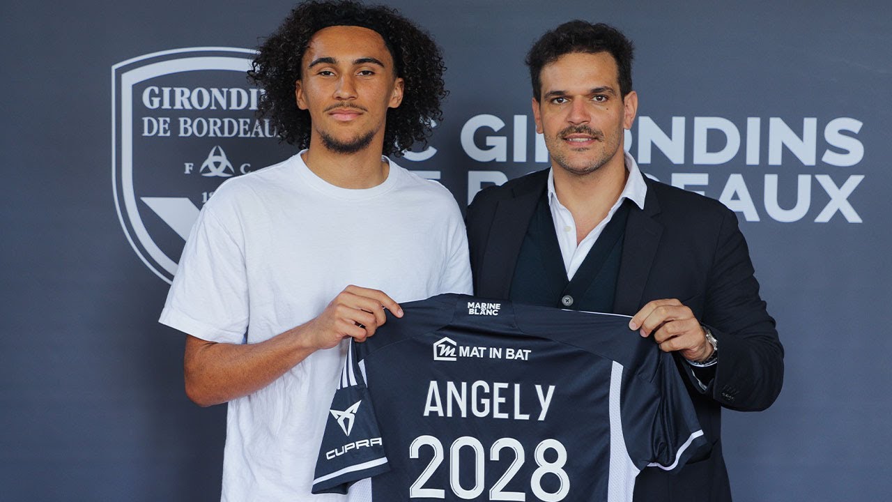 Mathys Angely, bordelais jusqu'en 2028 ! - YouTube