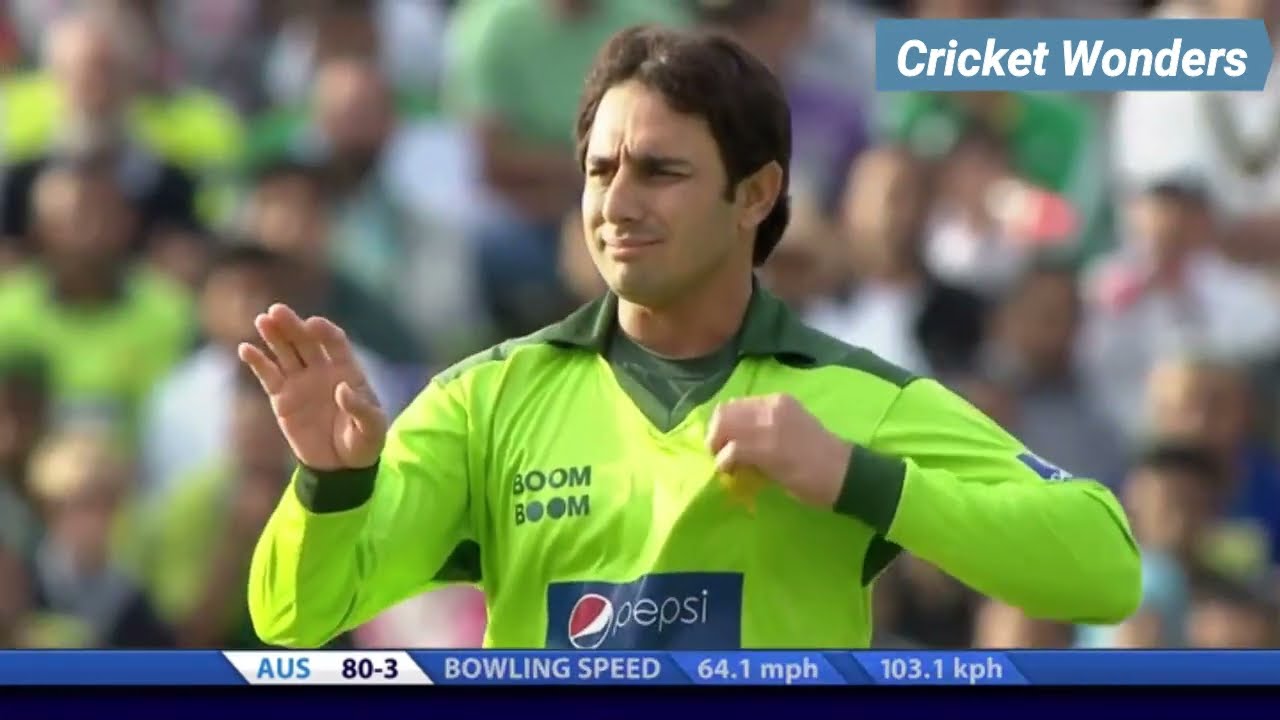 Saeed Ajmal Bowling Trick