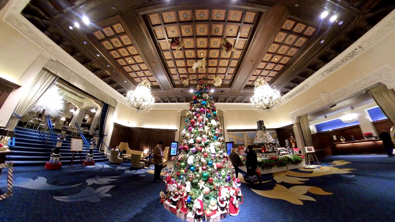 Drake Hotel Chicago at Christmas Time - YouTube