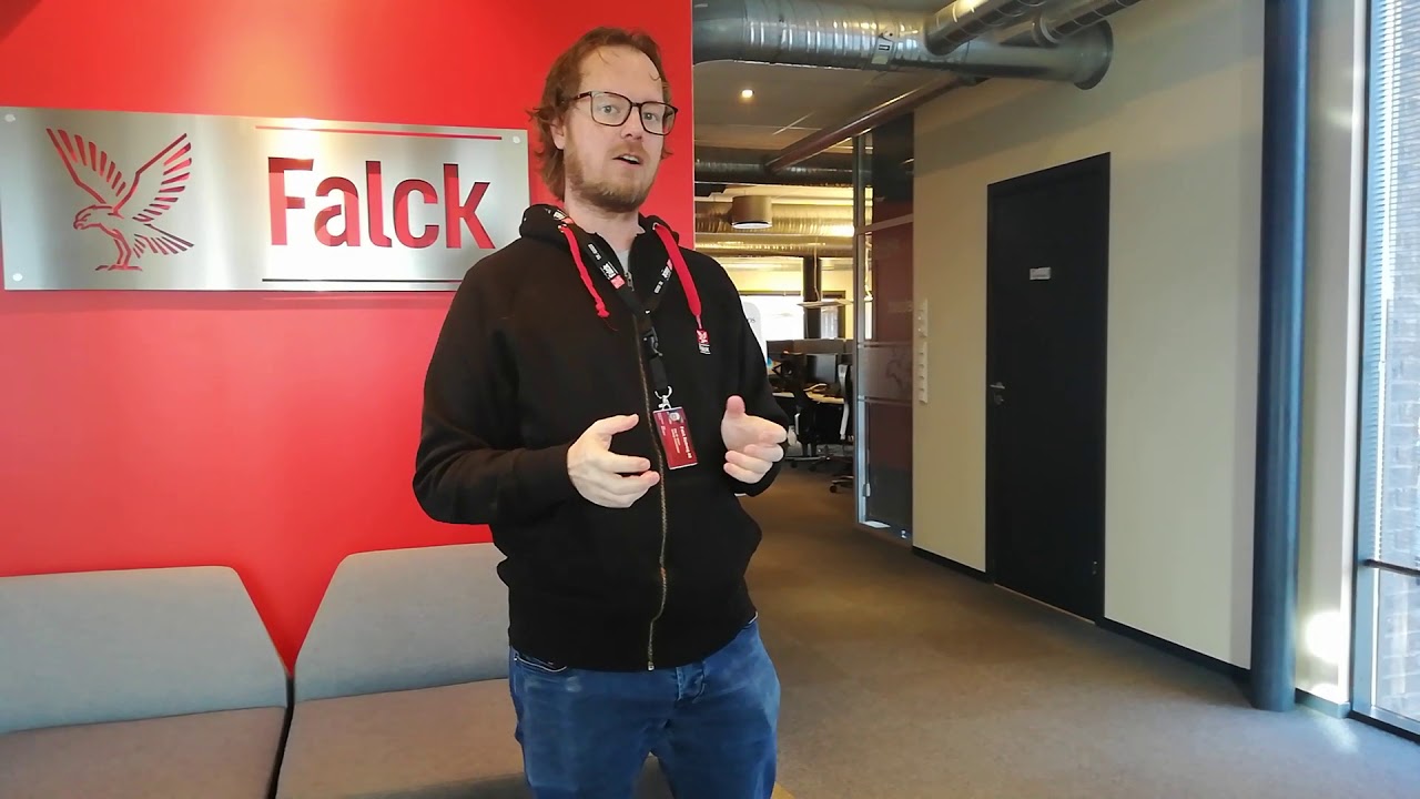 Falck Redning - YouTube