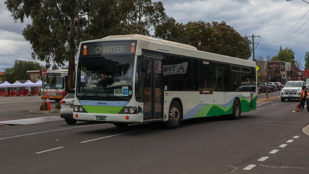 MelMax Bus BS11WG Volvo B7RLE, Custom Coaches "CB60" - YouTube