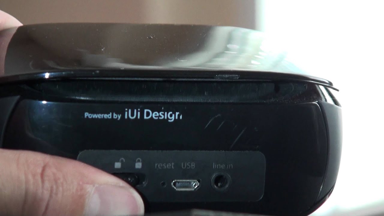 XQ-Beats/Logitech Mini Boombox Woofer Flexing - YouTube