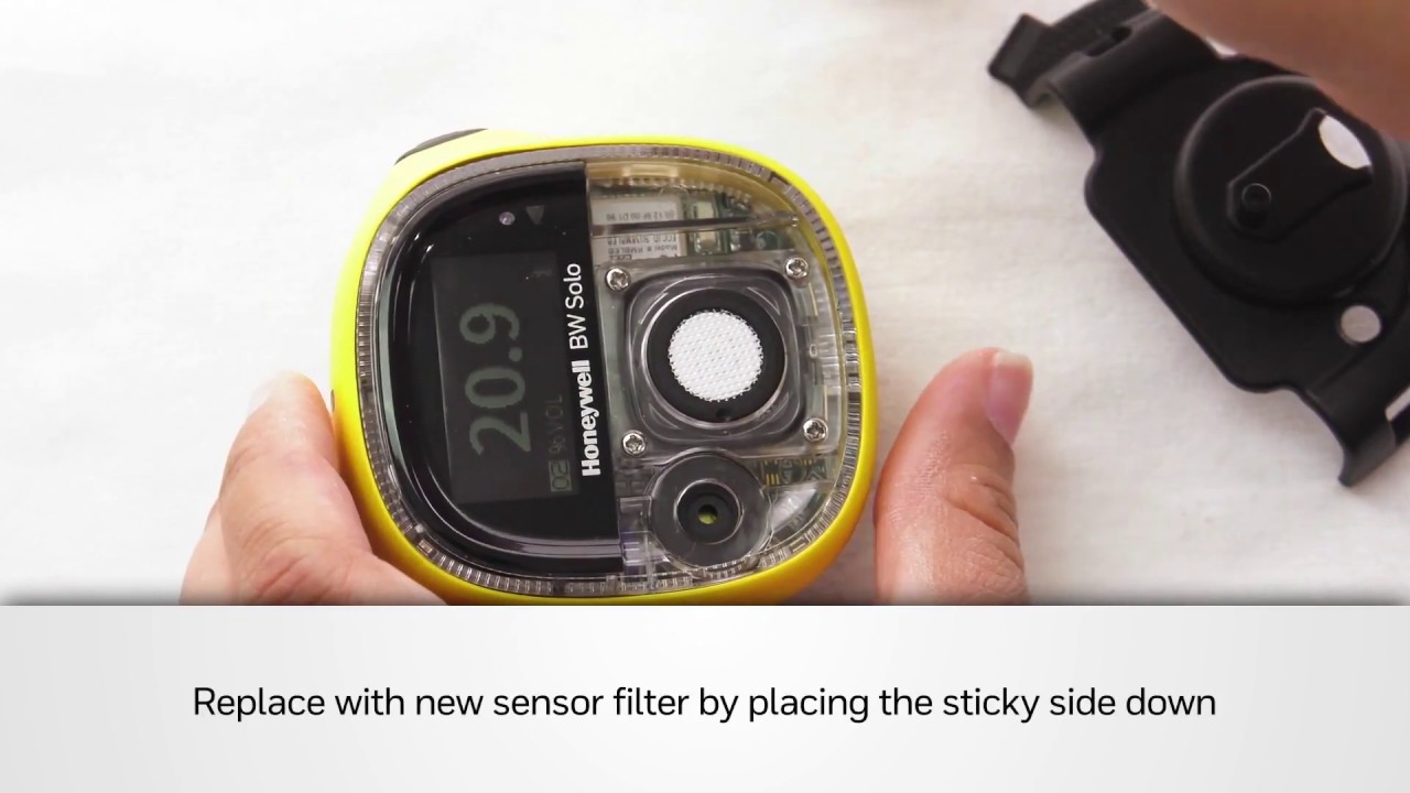 Honeywell BW Solo Gas Detector: How-To Replace the Sensor Filter - YouTube