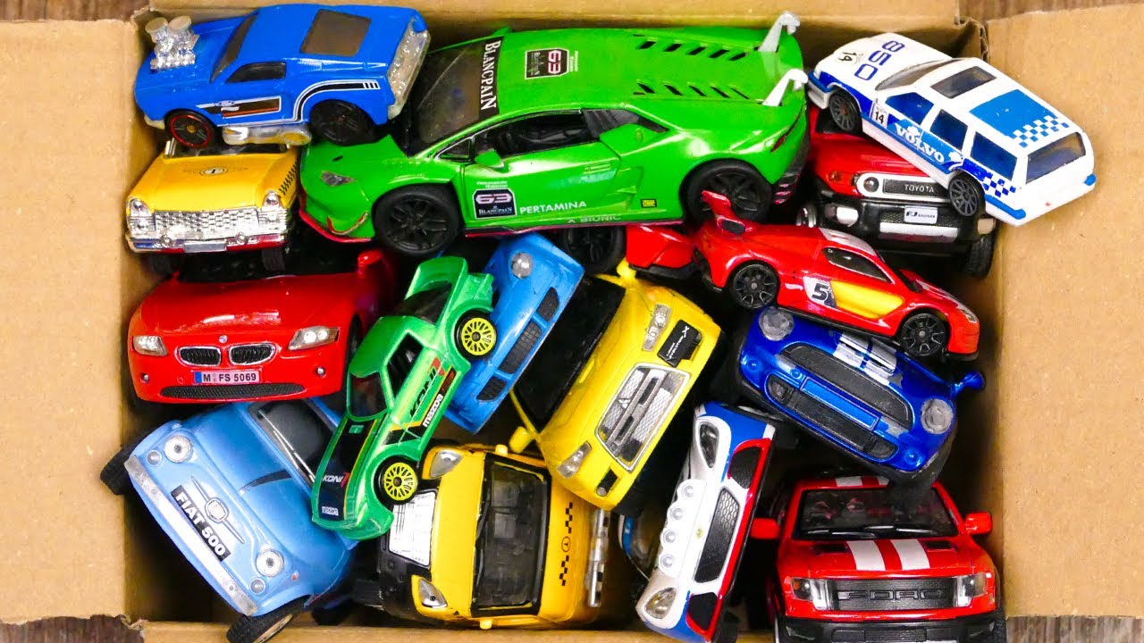 Diecast Model Luxury Cars Of A Full Box LAMBA, LOTUS, FORD F150, MINI ...