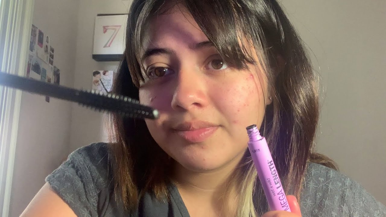 ASMR Applying Mascara On You In 1 minute - YouTube