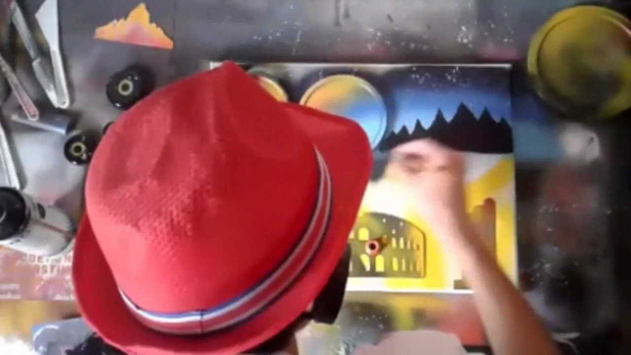 The universe of the Colosseum Spray paint art - Street Art CR - YouTube