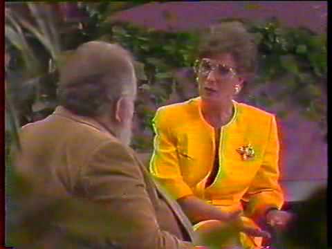 Ernesto de la Peña con María Victoria Llamas (parte 2) - YouTube