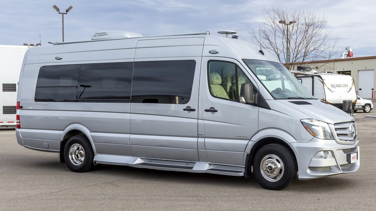 2017 CHINOOK COUNTRYSIDE - Class B Motorhome - Transwest Truck Trailer ...