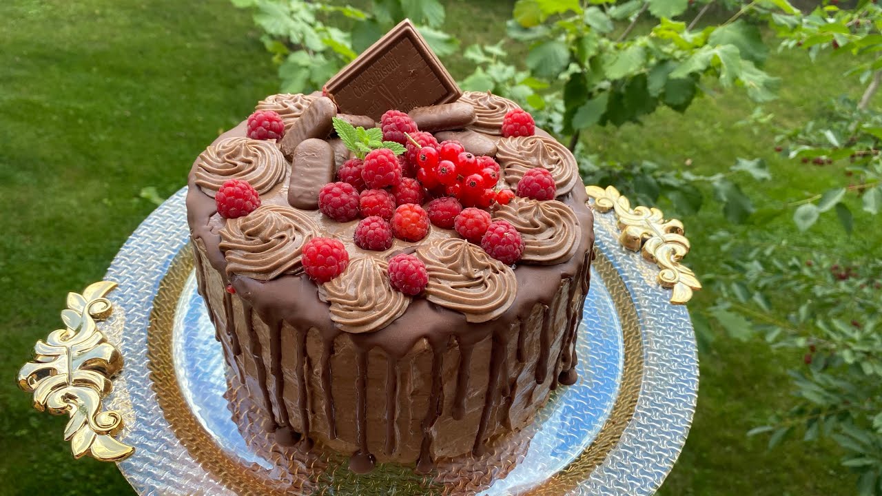 Torte per ditelindje me cokollade dhe fruta!!Cikolatali dogum gunu ...