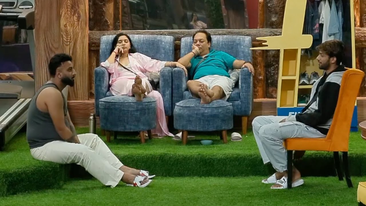 Bigg Boss 19 Live: आधी रात को Basser Ali ये क्या खेलते नज़र आए, Sehbaaz ...