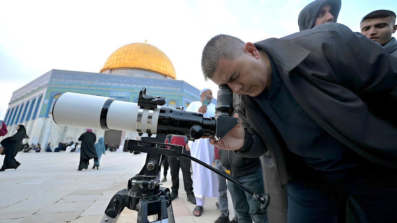 Moon Sighting at Al AQSA Mosque|Massive Crowds Gather for Ramadan ...