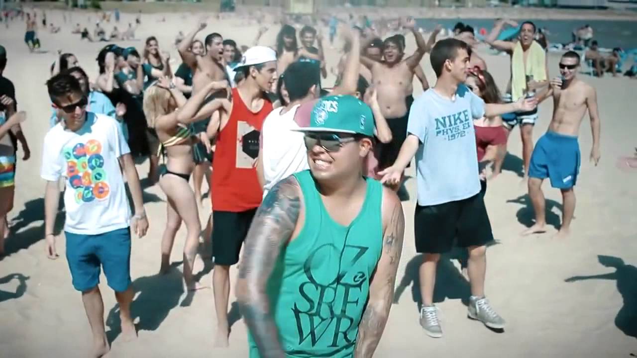 El Reja Volvió El Verano Video Oficial1 - YouTube