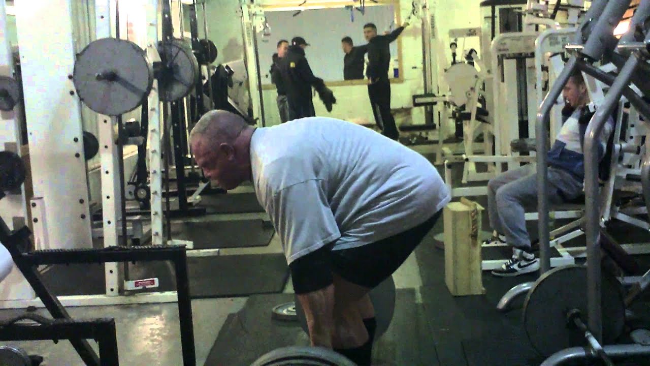 Colin Robinson 270kg Deadlift Raw five reps - YouTube